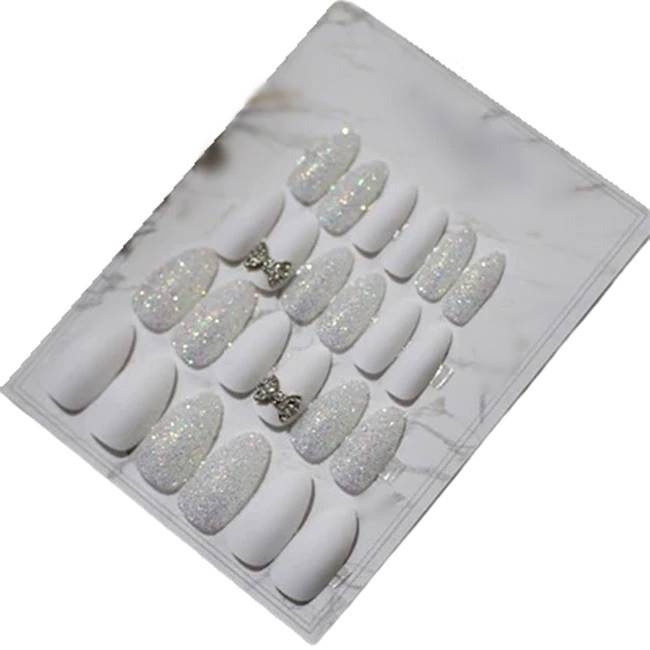 Set 24 unghii false press ON Migdala Alb cu strasuri bridal - CLASStitude